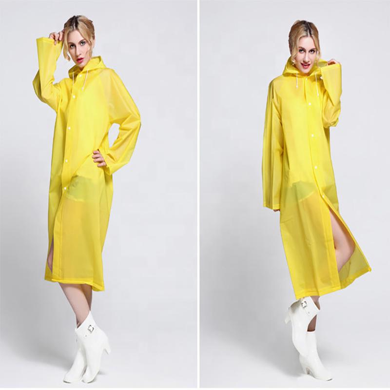 How to choose the right raincoat